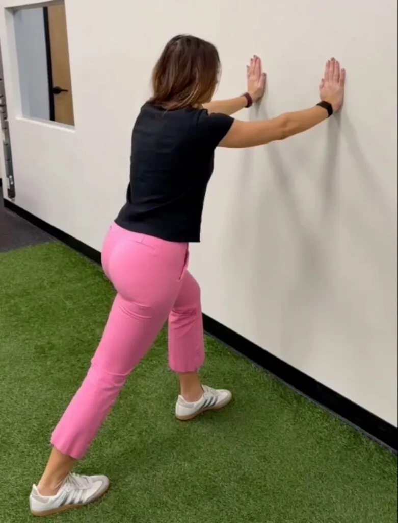 Practice Self-Love in 5 Minutes: A PT-Approved Stretching Routine ...